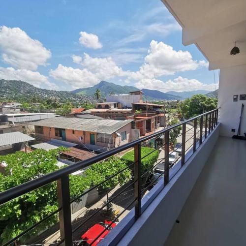 Large And Comfy Apartment, Near Dt And Principal Beach! - Zihuatanejo