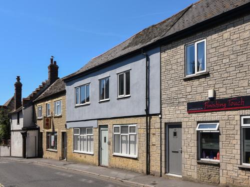 Bahari - Lyme Regis