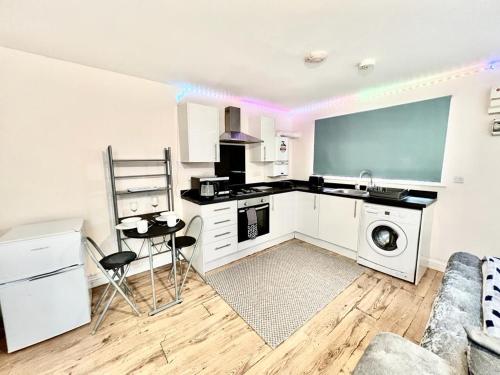 Lt Properties Luton Town Centre Studio Tv Netflix Ground Floor 2 - Luton