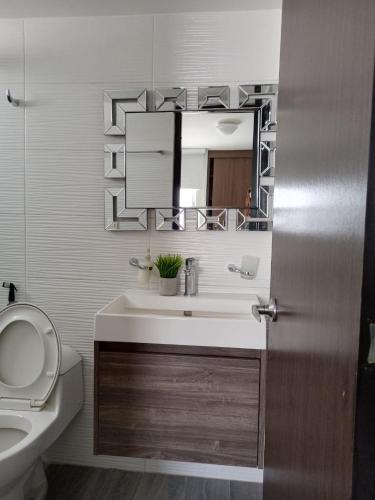 Moderno Apartamento Con Wifi Y Piscina, Ideal Para Teletrabajo O Descanso En Familia - Los Patios