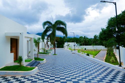 11 Best Hotels in Tenkasi, Courtallam