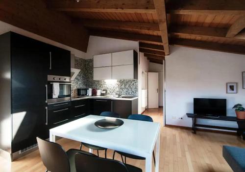 Casa Inerella - Intimo Rifugio Con Terrazza E Caminetto - Lago Maggiore