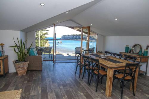 12 Rocks Beach View Loft Central Port Campbell - Port Campbell