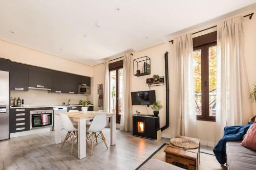 Atico Con Terraza, Parking Y Chimenea Junto A Universidad - Alcala de Henares