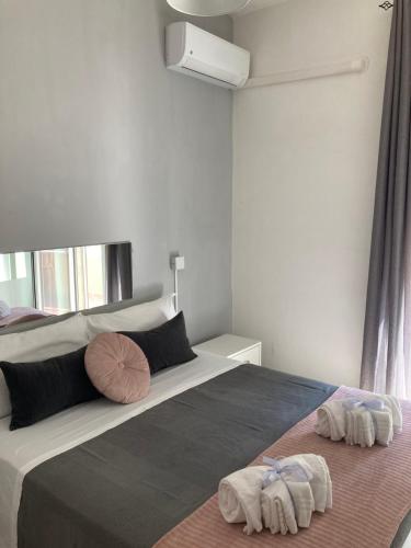 De Gasperi House- Elegante Appartamento,con Terrazza,nel Cuore Di Napoli - Naples, Italie