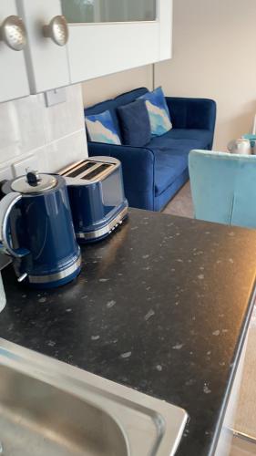 Close To Beach. Two Bed Compact Flat. - Hunstanton
