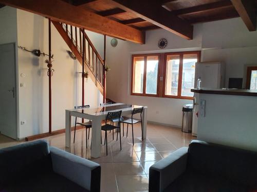 Appart A Climatise Sur Coursan - Narbonne