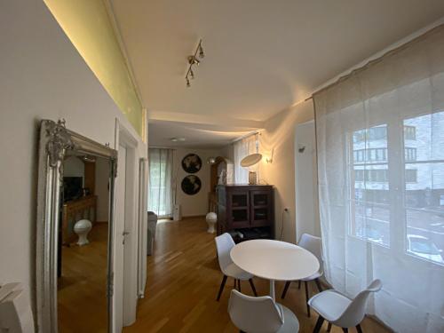Living Vittoria: Vicino Al Centro Di Bolzano - Bolzano