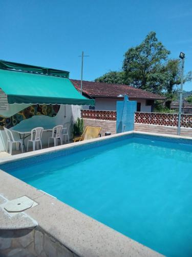 Leo's Clan Beach Hostel - Paraty
