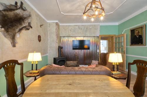 Ferienwohnung Herrenzimmer Mit Kamin Und Terrasse - Annaberg-Buchholz