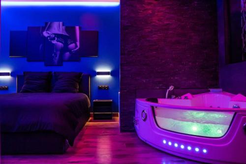 Blue Night - Jacuzzi - Bord De Seine - Corbeil-Essonnes
