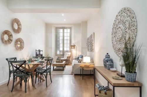 Dreamy Mediterranean Apartment With Parking - Center By Rems - Málaga