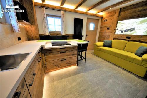 Mountain Chalet Scoiattolo By Livigno Accomodation - Livigno