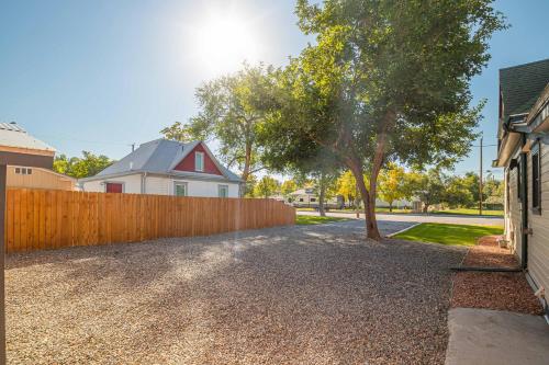 Atchee House Home W- Fenced Yard Pet Friendly! Deals & Reviews, fruita ...