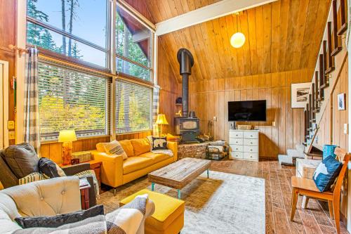 Peak-a-view Lakehouse - ロズリン, WA