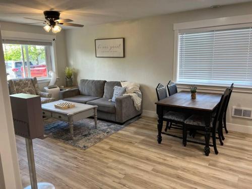 Heritage Suites 1998 #4- Peaceful 1 Bedroom 1 Bath Suite - Idaho Falls, ID