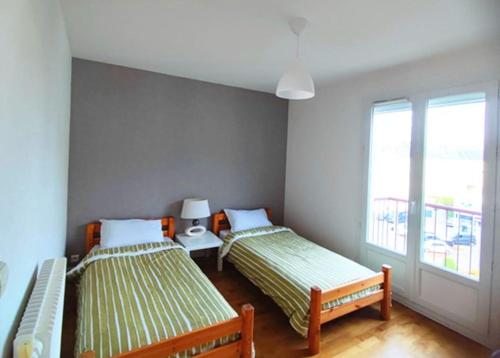 Appartement 76m2 lumineux centre ville garage privé 3ieme étage sans ...