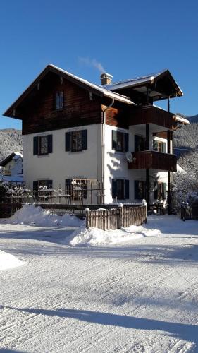 'Sissi' Ein Zaubehaftes Apartement Im Modernen Landhausstil - Oberammergau