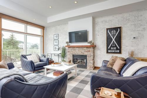 The Parker House Gorgeous Light And Spacious Chalet 86100 - Ontario