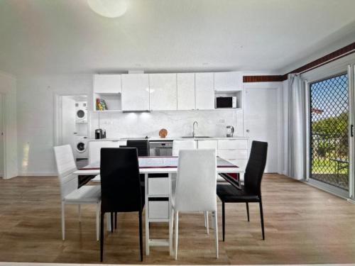 Marine House 2 Bedroom House - Narooma