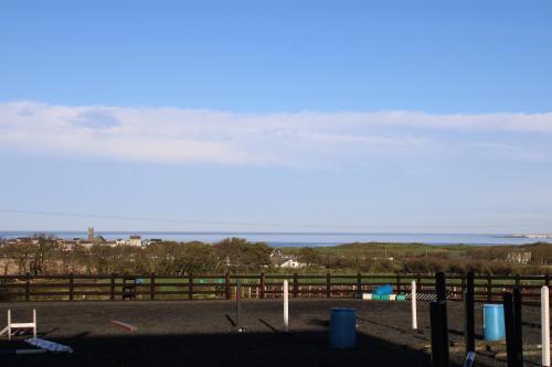 Sea View Studio - Castlerock