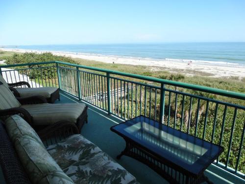 3800 Ocean Blvd Luxury 501- Direct Oceanfront Condo! - Cocoa Beach, FL