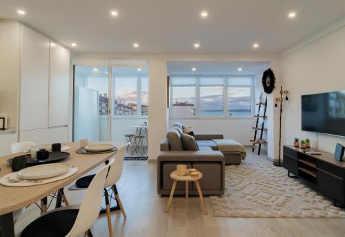 Stylish Apartment W/ River View By Lovelystay - Oeiras