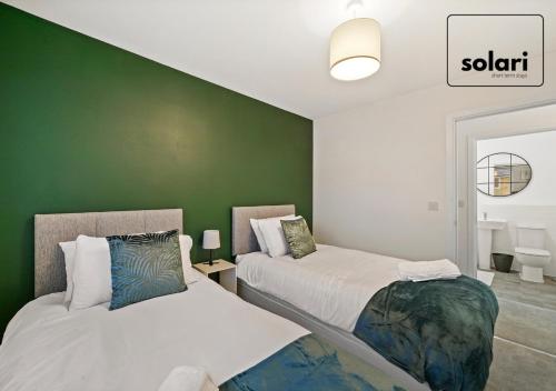 Lavish 2-bedrooms - Contractors & Relocators Apartment, 30-percent-off On Monthly Stays - Free Multi - Peterborough, Royaume-Uni