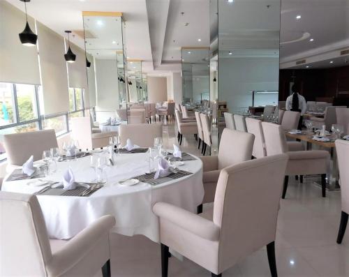 Hotel Express - Luanda