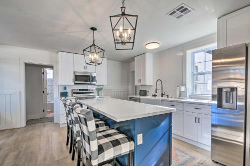 Modern Kanab Home: Fire Pit, Red Rock Views! - Kanab, UT