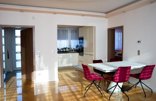 Dream Apartman 1 With Free Parking - Győr