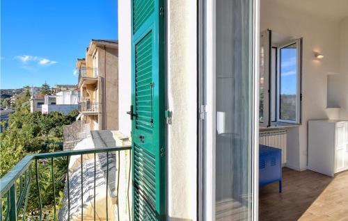1 Bedroom Stunning Apartment In Varazze - Varazze