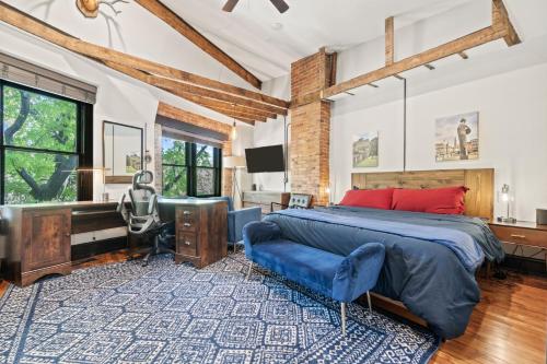 Spacious, Historic Logan Circle Rowhouse - Washington, DC