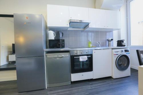 Le 34 Malon, T5 Hypercentre Chic Et Cosy, Wifi, Netflix Par Sovalfi - Saint-Étienne