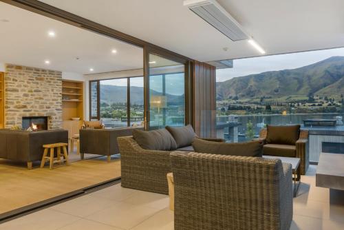 The Rocks Apartment By Sotheby's Luxury Rental Homes - Wanaka