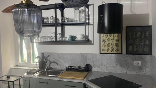 Mistral Holidays - Stupendo Bilocale Nuovissimo Con Finiture Di Lusso - Carrara