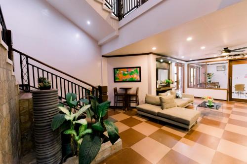 11 Best Hotels in Panabo, Philippines