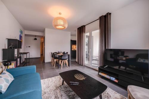 Le 305 - T3 With Garage And Beautiful Terrace - Annecy