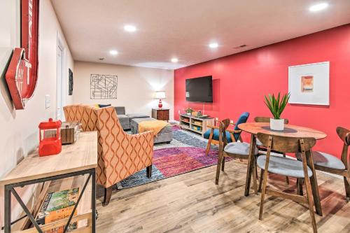 Stylish Vacation Rental - Walk To Isu! - Illinois State University, Normal