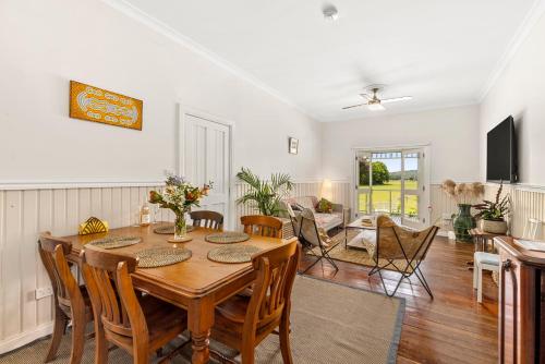 4 Bedroom Farm Cottage On The Bellinger River - Bellingen