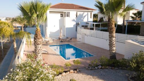 Pernera Gardens Villa - Protaras
