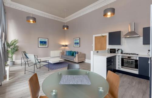 Southside Apartments By Destination Edinburgh - Edinburgh