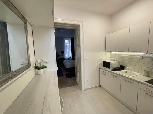 Fullmoon Luxury Apartment - Szeged