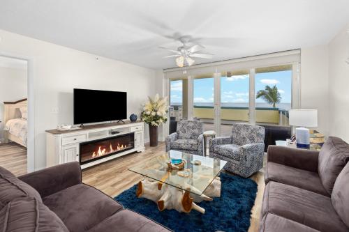 Apollo #210 - Marco Island, FL