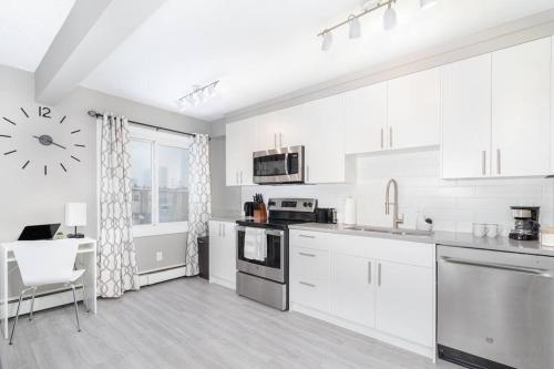 Modern & Stylish 1-bedroom Unit - Edmonton