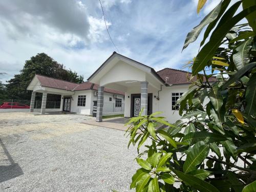 Rumah Tamu Zeha Muar Johor - Muar