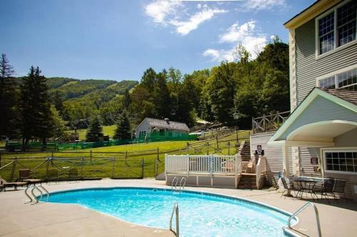 Relaxation Suite Jiminy-must See Sleeps 4 - Pontoosuc Lake, MA