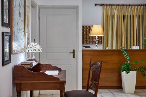 Eva Suites & Apartments - Agia Marina Nea Kydonias, Greece - Updated ...