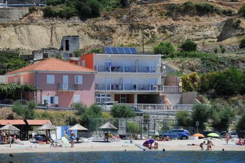 Apartment in Podstrana-Sv Martin with sea view, balcony, air ...