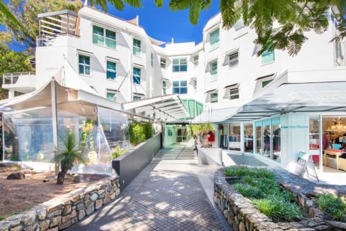 43 Holiday In The Heart Of Hastings Street - Noosaville